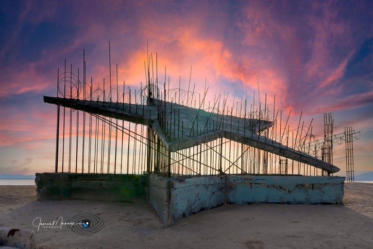 James Mannix - Bombay Star Series : A Third Star For Sale at 1stDibs