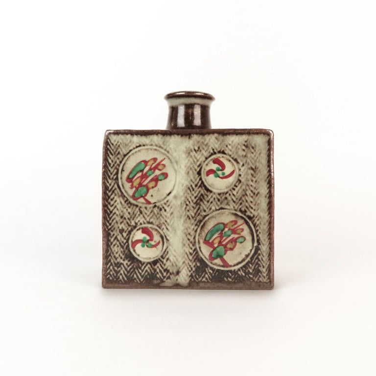 Tatsuzo Shimaoka - Jomon-Zogan Square Flask with Rope Imprint and ...