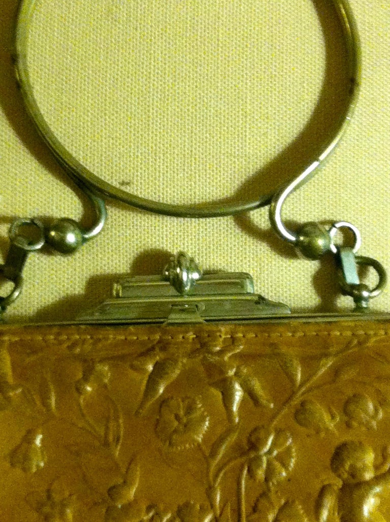 Unknown - Victorian Embossed Leather Purse at 1stDibs