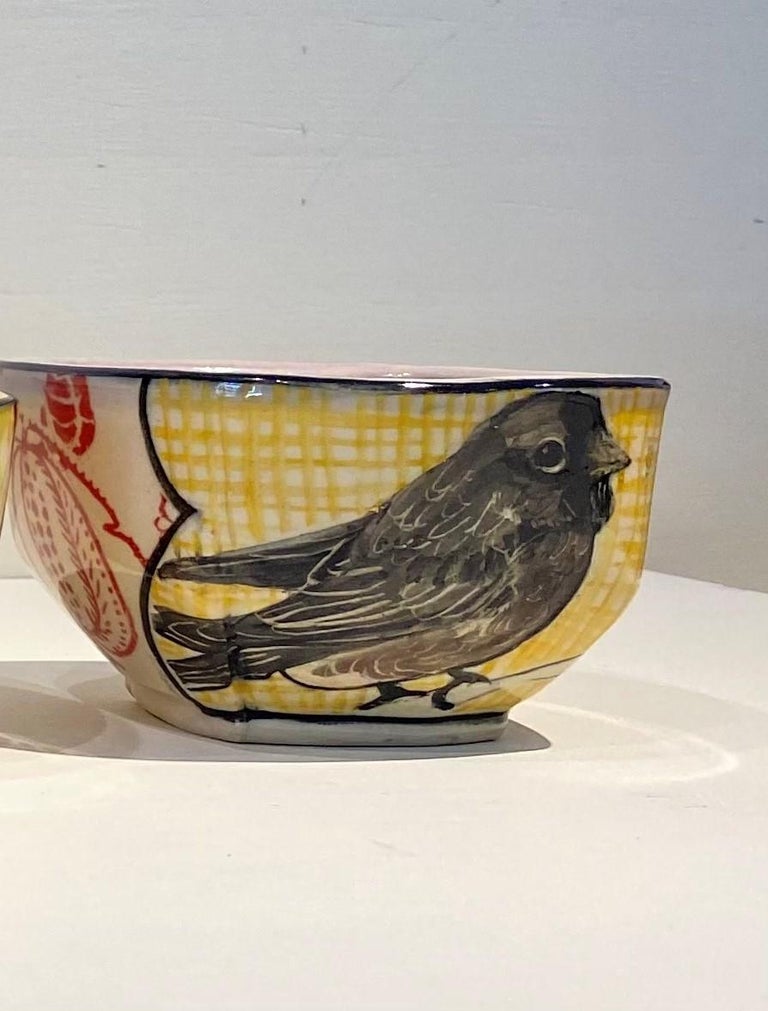 Hannah Niswonger - Grey Crowned Finch Bowl For Sale at 1stDibs