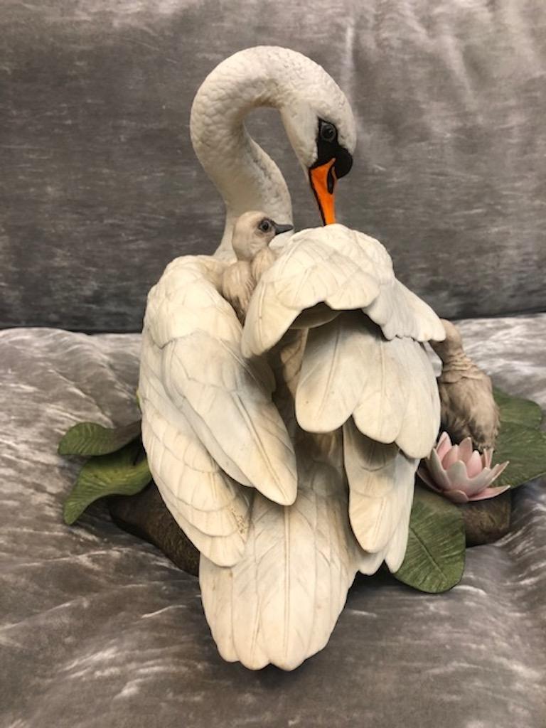Edward Marshall Boehm - Pair of Boehm Porcelain Swans For Sale at 1stDibs
