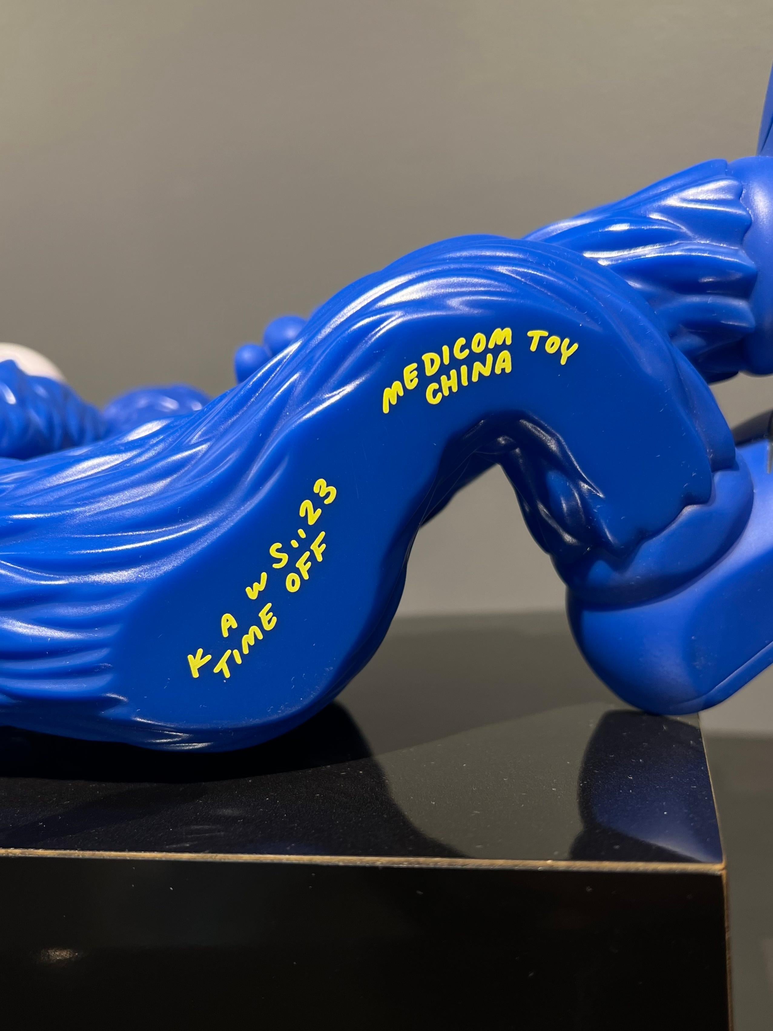 KAWS - KAWS 'TIME OFF' Blue Vinyl Toy Figure, 2023 For Sale at 1stDibs ...