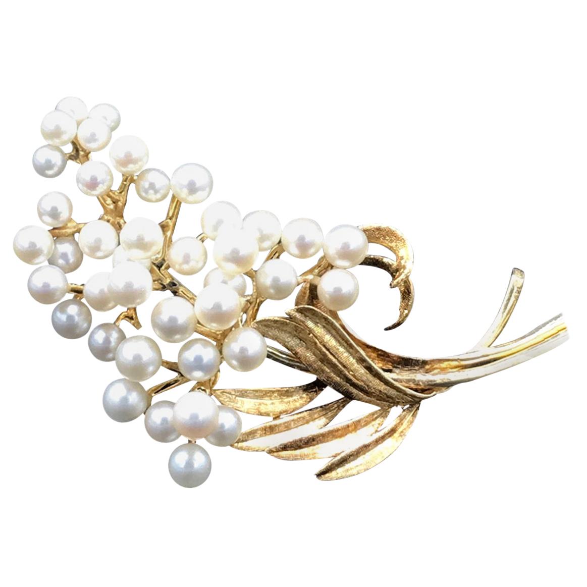 Modern Brooches - 560 For Sale at 1stdibs