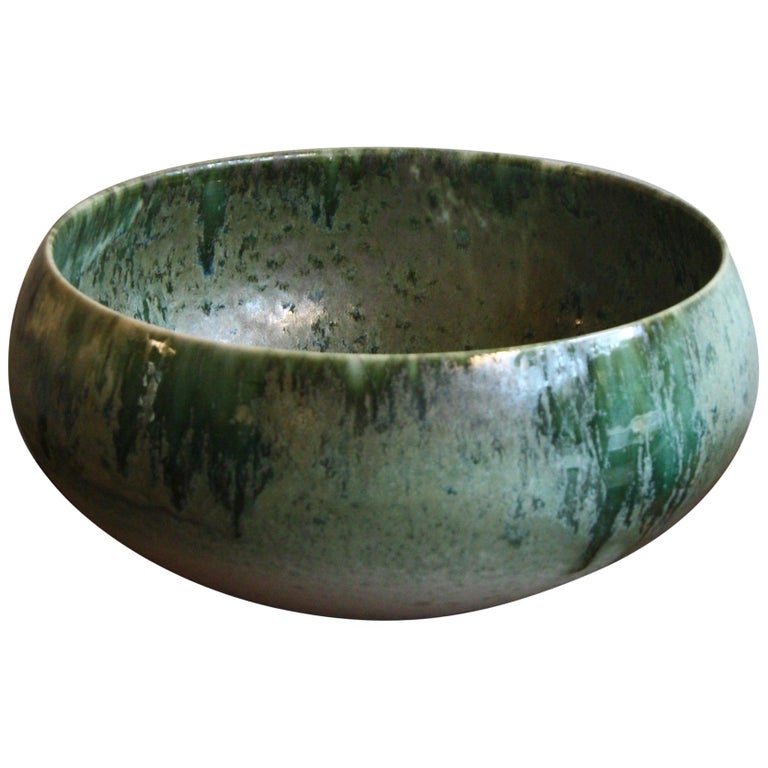 Aage and Kasper Würtz Large Cauldron Shaped Bowl White and Green Glaze ...