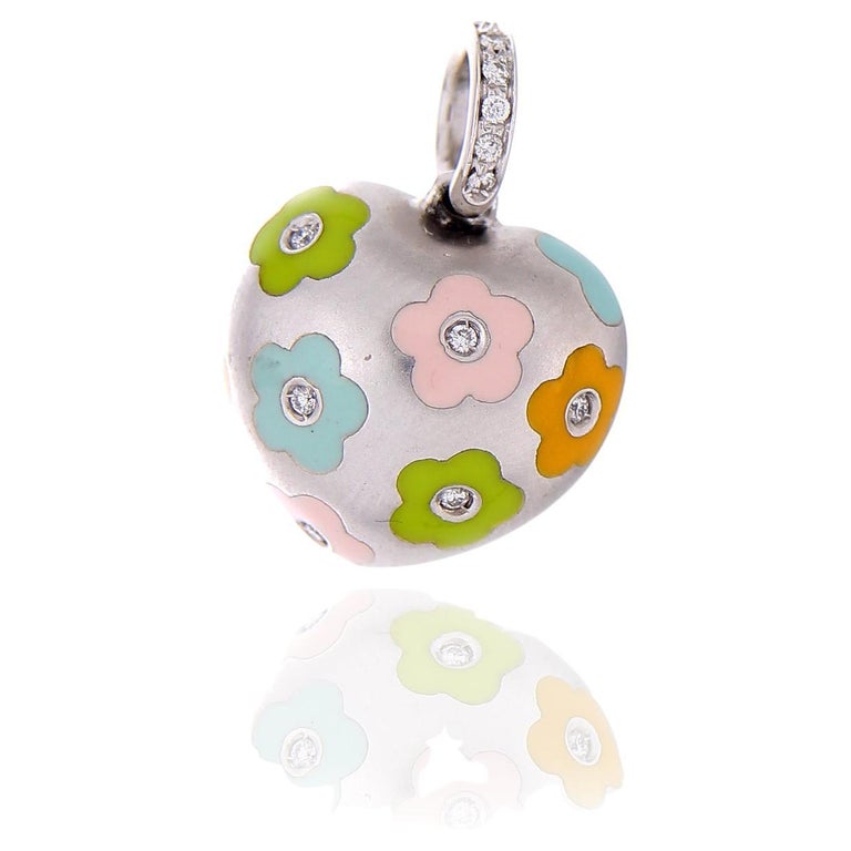 Aaron Basha 18kt White Gold Heart and Flowers Pendant For Sale at 1stDibs