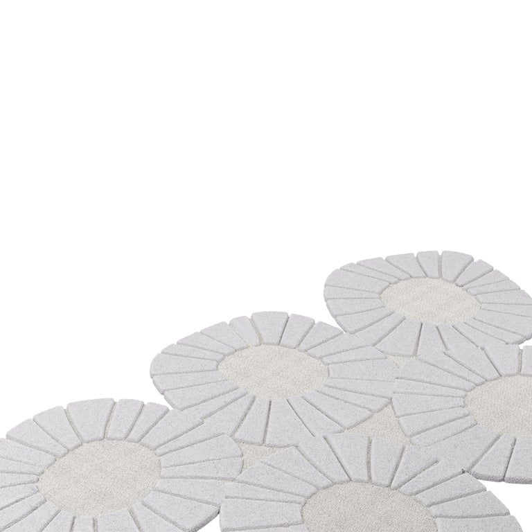 Contemporary Design Modern Organic Shaped Hand-Tufted Rug White and ...
