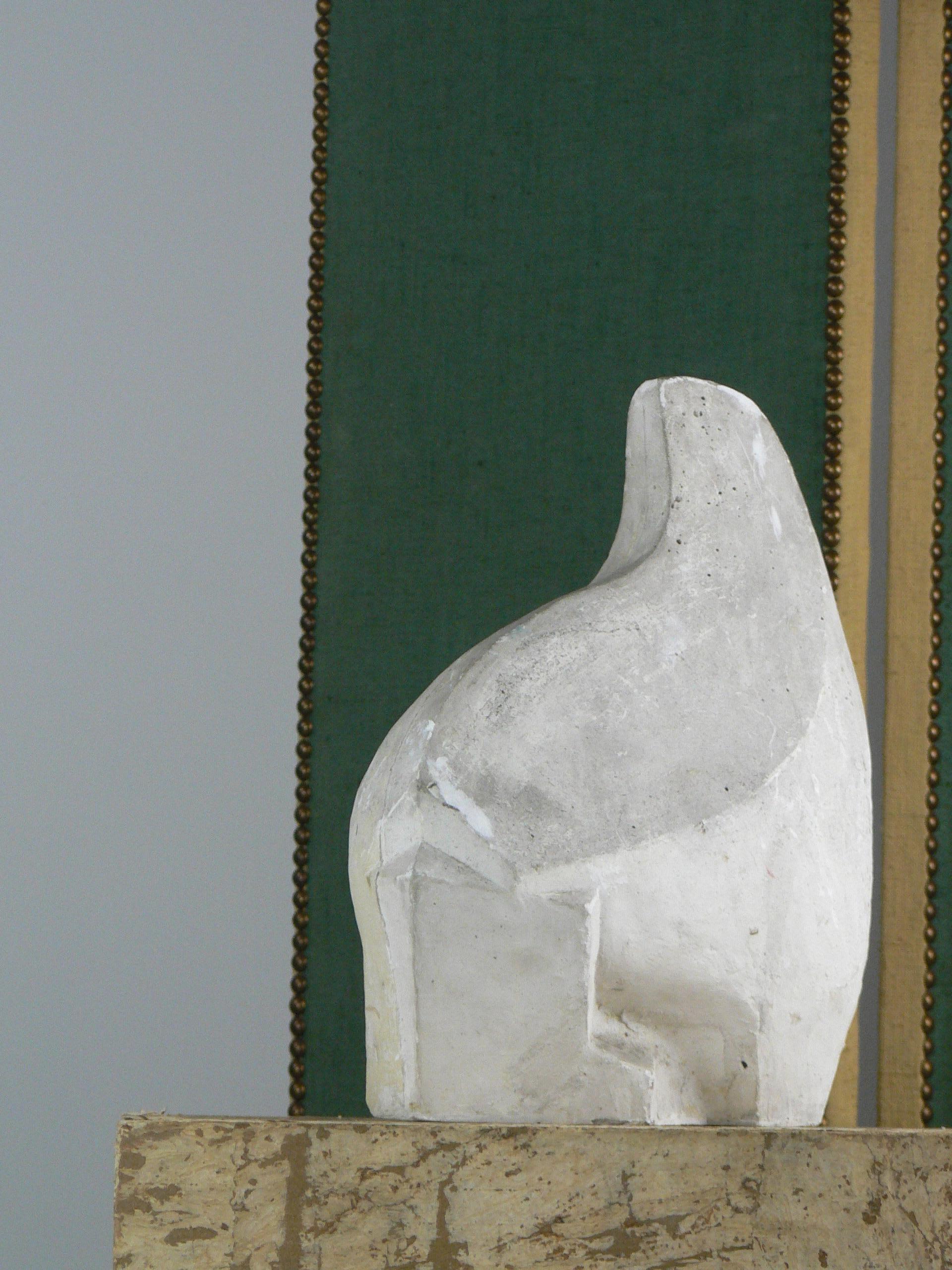 Abstract plaster sculpture from the 1950s with a French origin. For ...