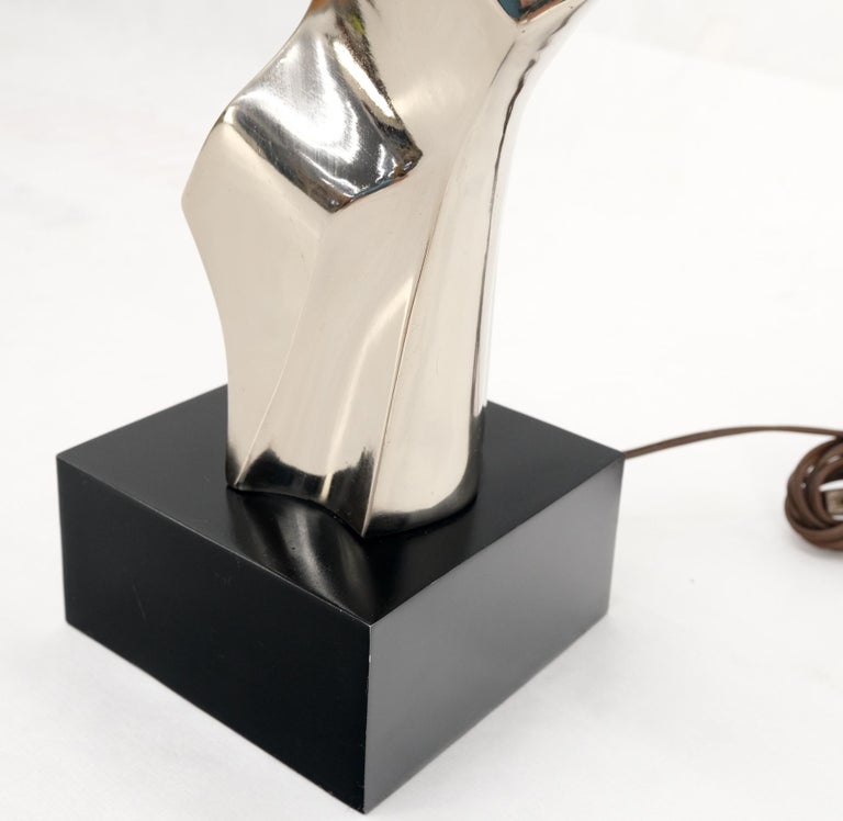 Abstract Polished Metal Chrome Table Lamp in Style of Picasso For Sale ...