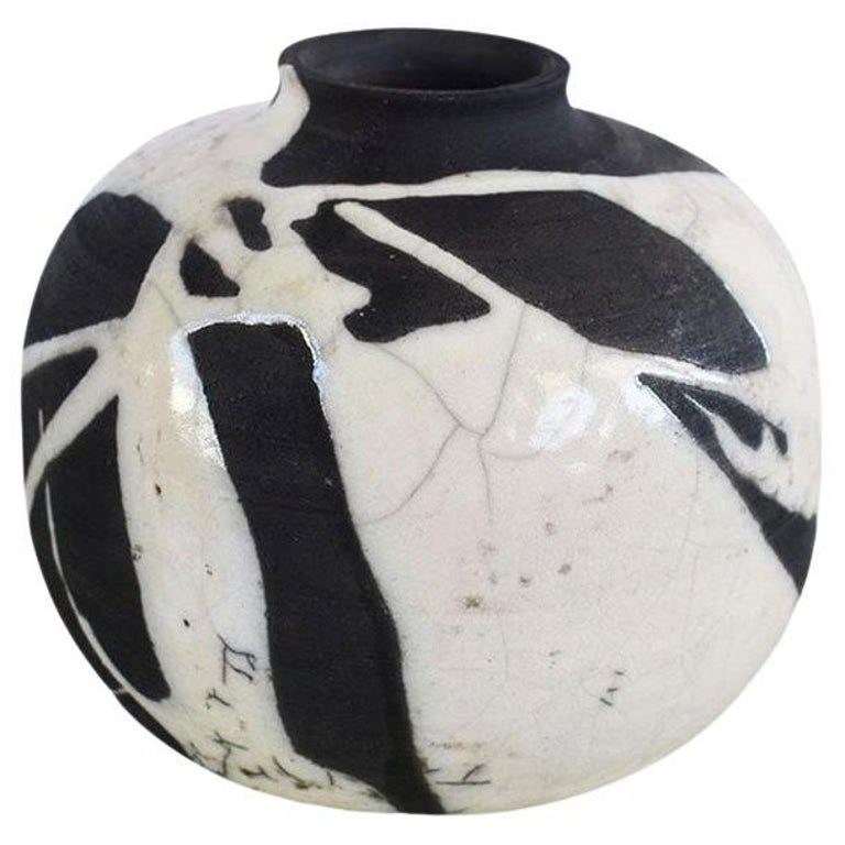 Abstract Round Black and White Marbled Studio Pottery Ceramic Vase ...
