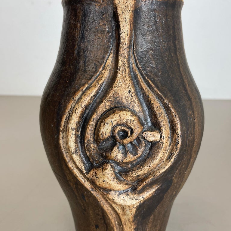 Abstract Studio Pottery Vase "Brutalist" Gerhard Liebenthron, Germany ...