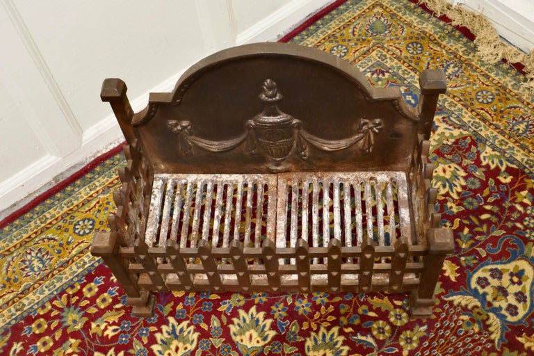 Adams Style Free Standing Fire Basket, Grate For Sale at 1stDibs