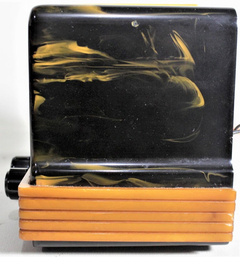 Addison Art Deco Model B2E Black and Yellow Marbled Catalin 'Waterfall ...