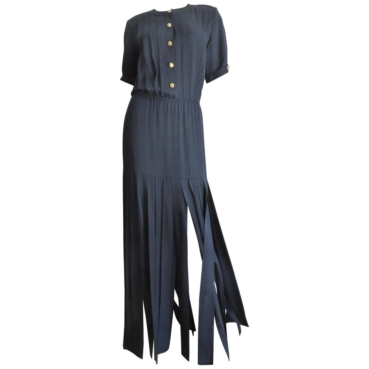 Vintage Adolfo Fashion: Suits, Dresses & More - 110 For Sale at 1stdibs