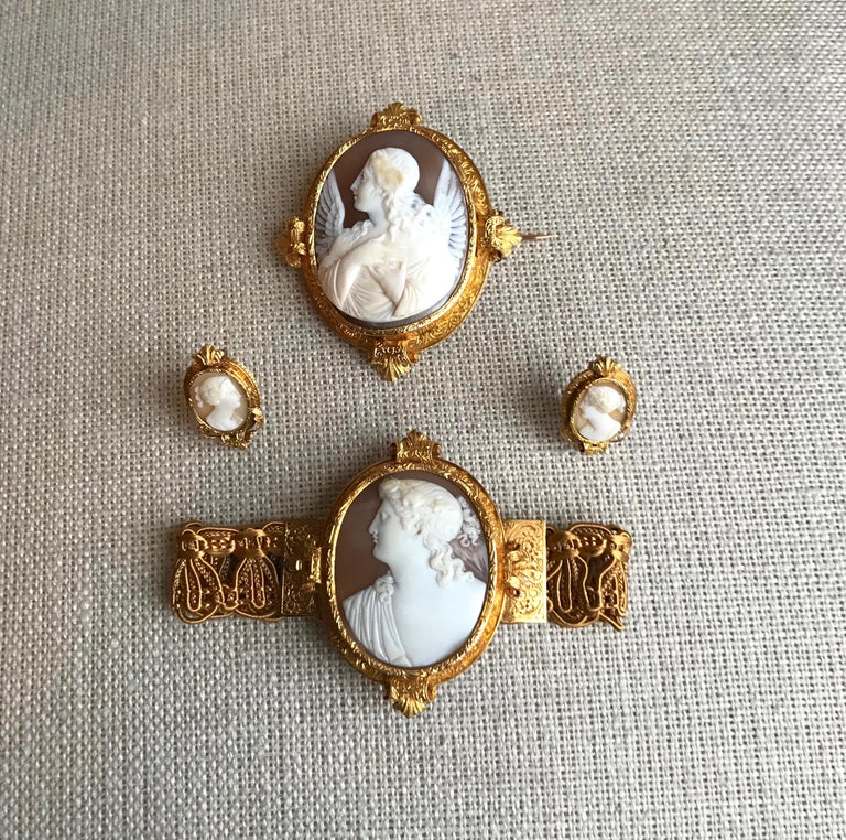 Froment-Meurice Set in 18 Carat, Yellow Gold and Cameo, 19th Century at ...