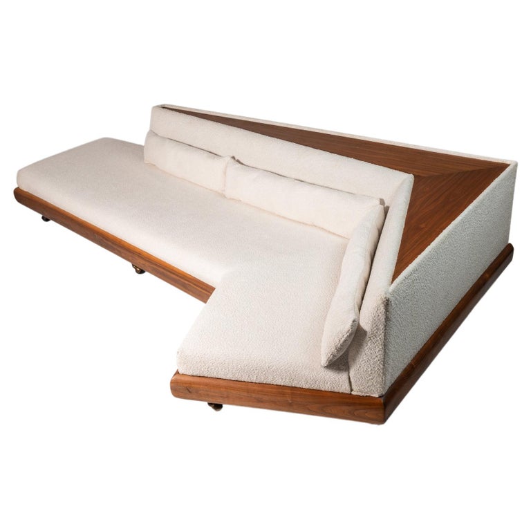 Adrian Pearsall 2300-S ""Boomerang"" Sofa aus Nussbaum und Knoll Bouclé ...