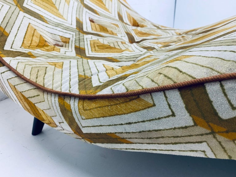 Adrian Pearsall Mid-Century Wave Chaise Lounge with Ebony Base for ...