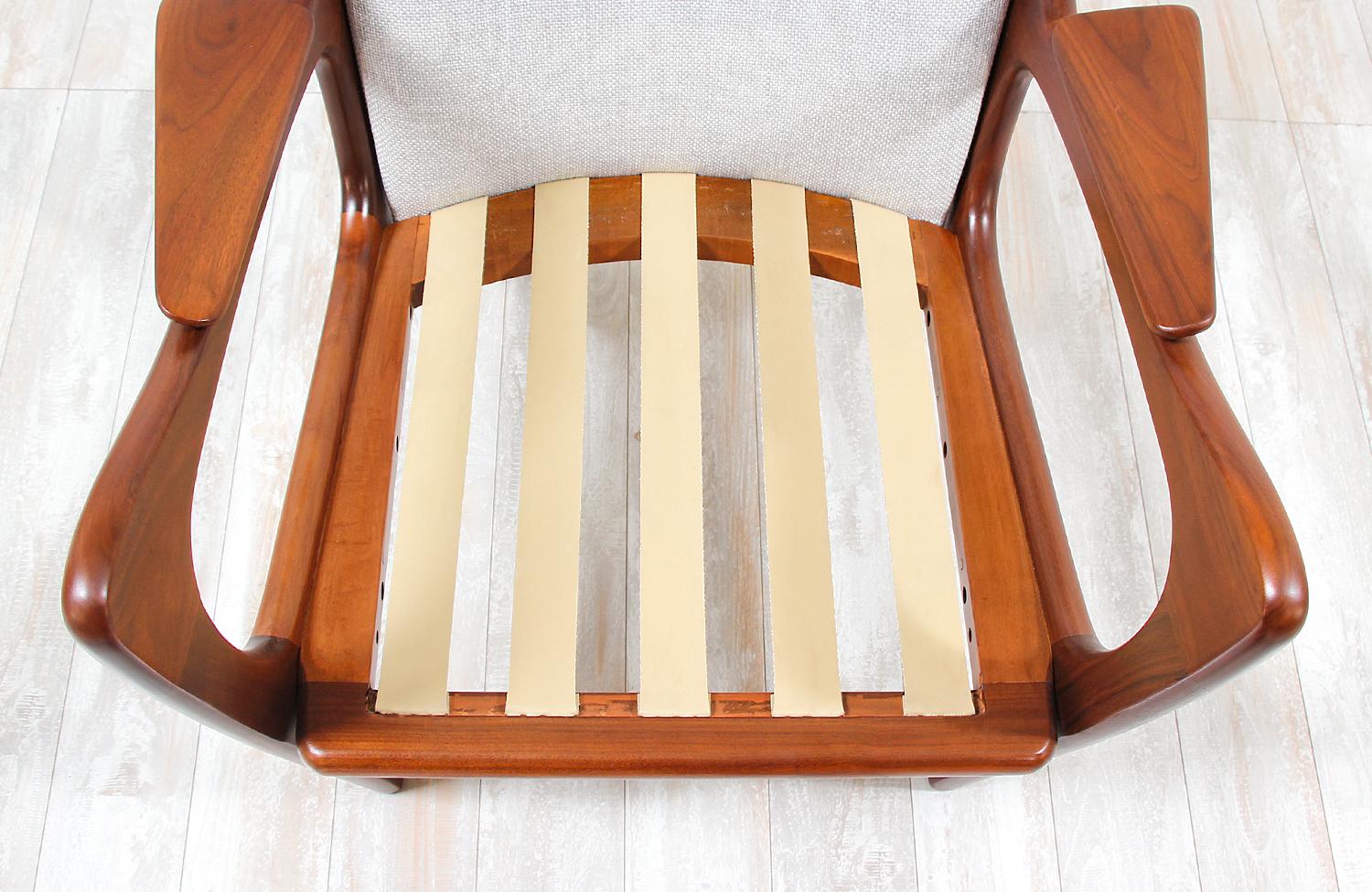 Adrian Pearsall Model 2291-C Lounge Chairs for Craft Associates at 1stDibs