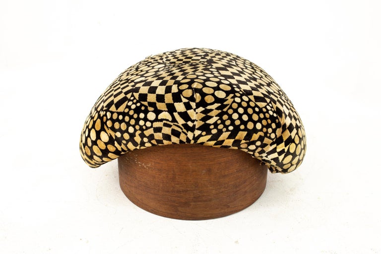 Adrian Pearsall Style Wieland Furniture Company Walnut Upholstered ...