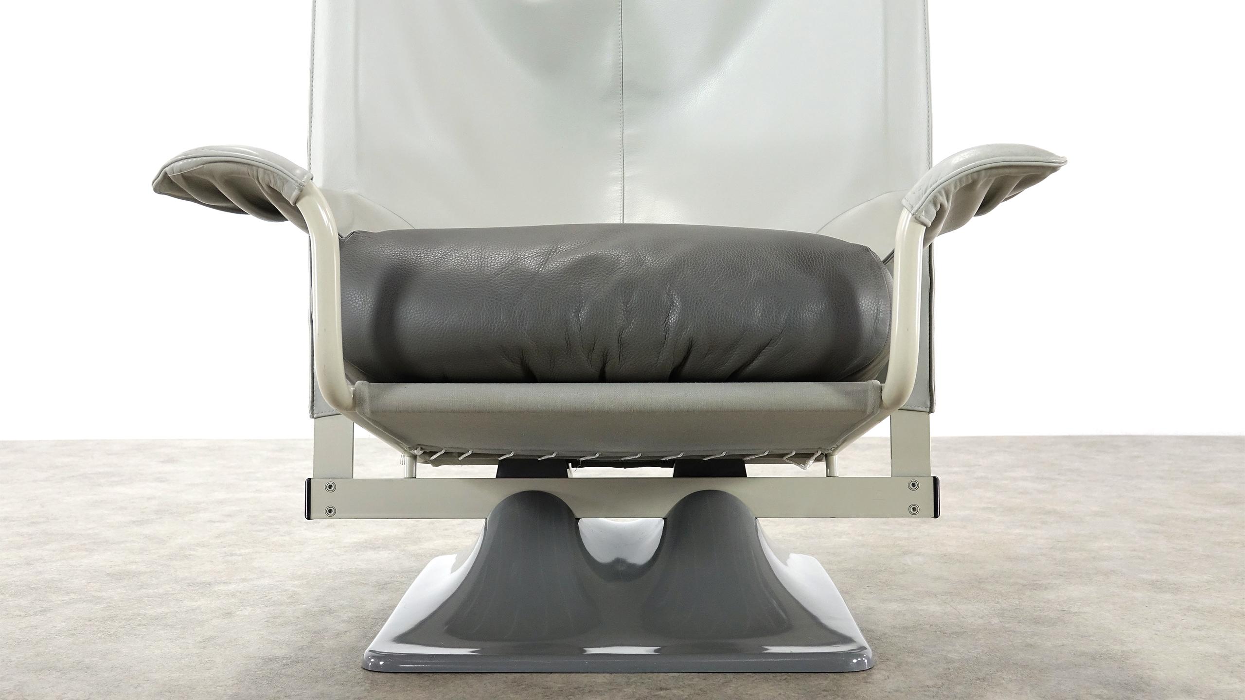 Aeo Lounge Chair Archizoom and Paolo Deganello for Cassina at 1stDibs