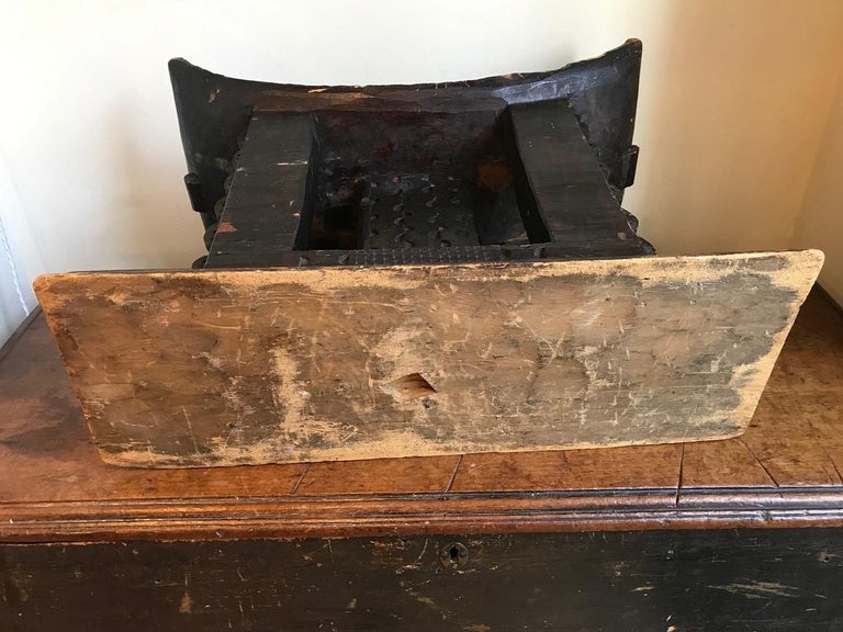 African Akan Ashanti Tribal Stool For Sale at 1stDibs