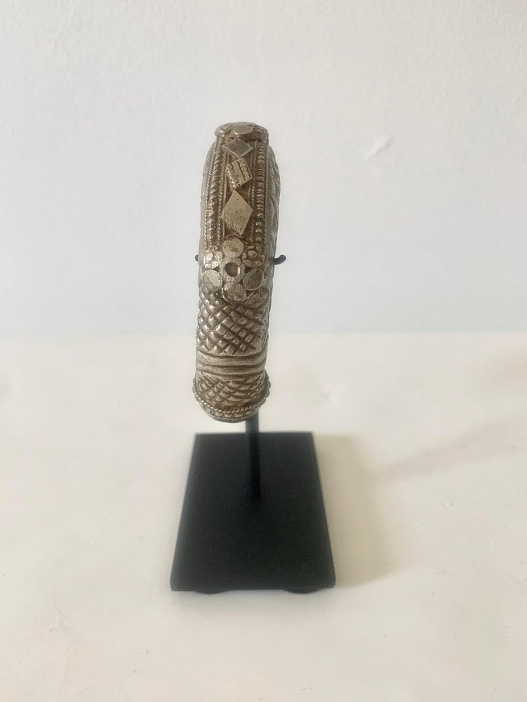 African Currency Bracelet on Custom Mount For Sale at 1stDibs