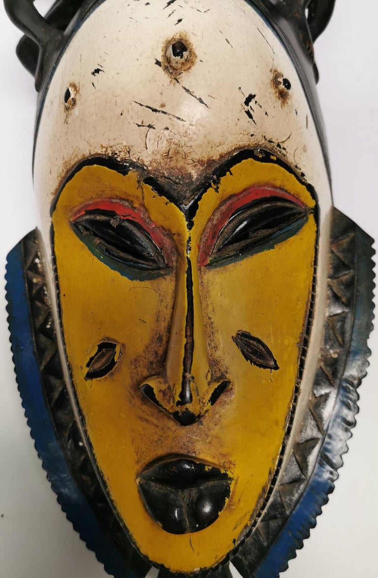 African Gouro Guru Tribal Mask For Sale at 1stDibs