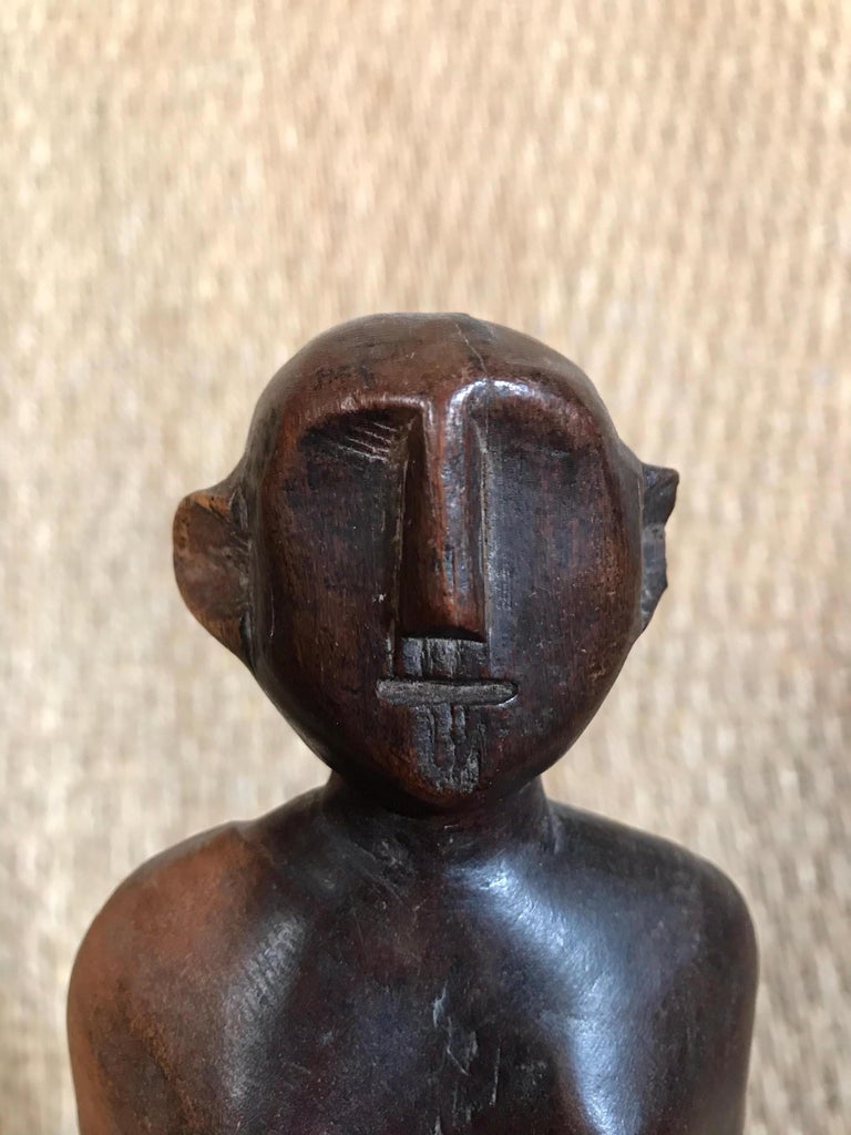 African Makonde Comb from Zimbabwe Bantu Tribe on Acrylic Stand at 1stDibs