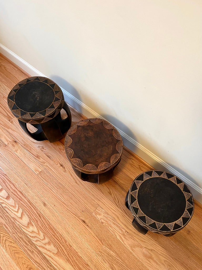 African Senufo Round Stool For Sale at 1stDibs