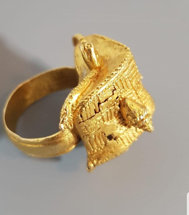African Tribal Art Ashanti Chiefs Gold ring with Turtle For Sale at ...