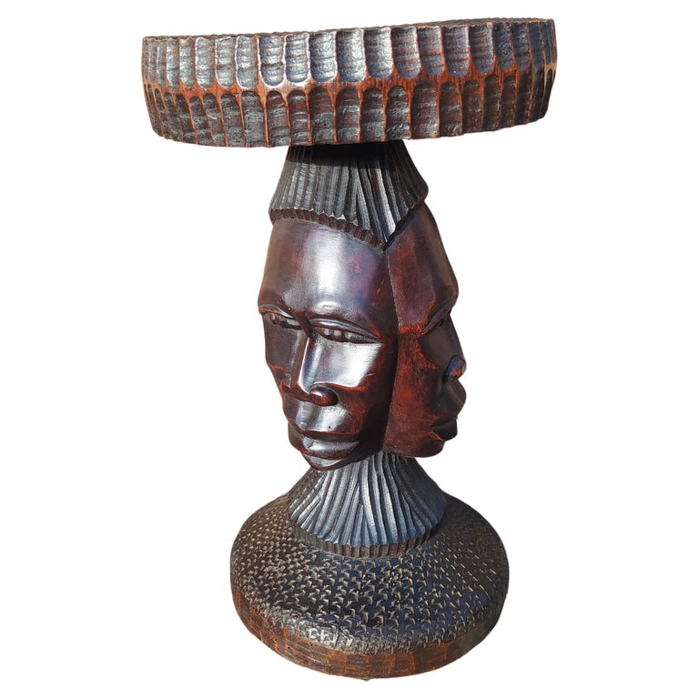 Tabouret tribal africain Congo du milieu du 20e siècle signé Kamimbi ...