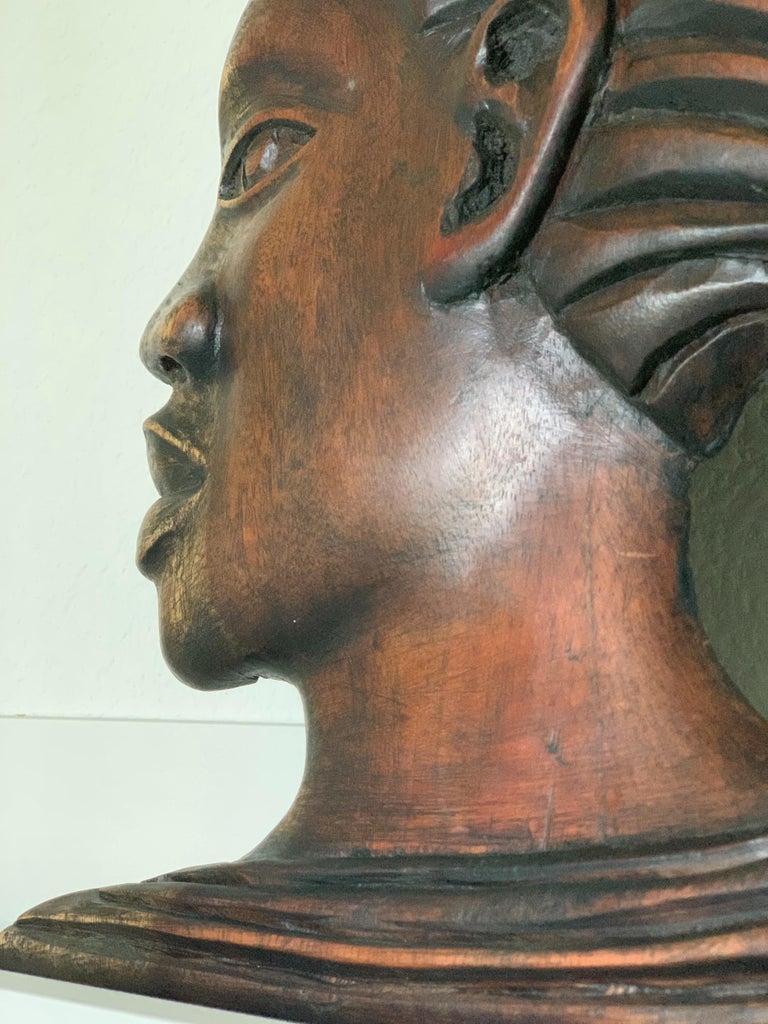 Tobagonian Wood Portrait Carving For Sale at 1stDibs