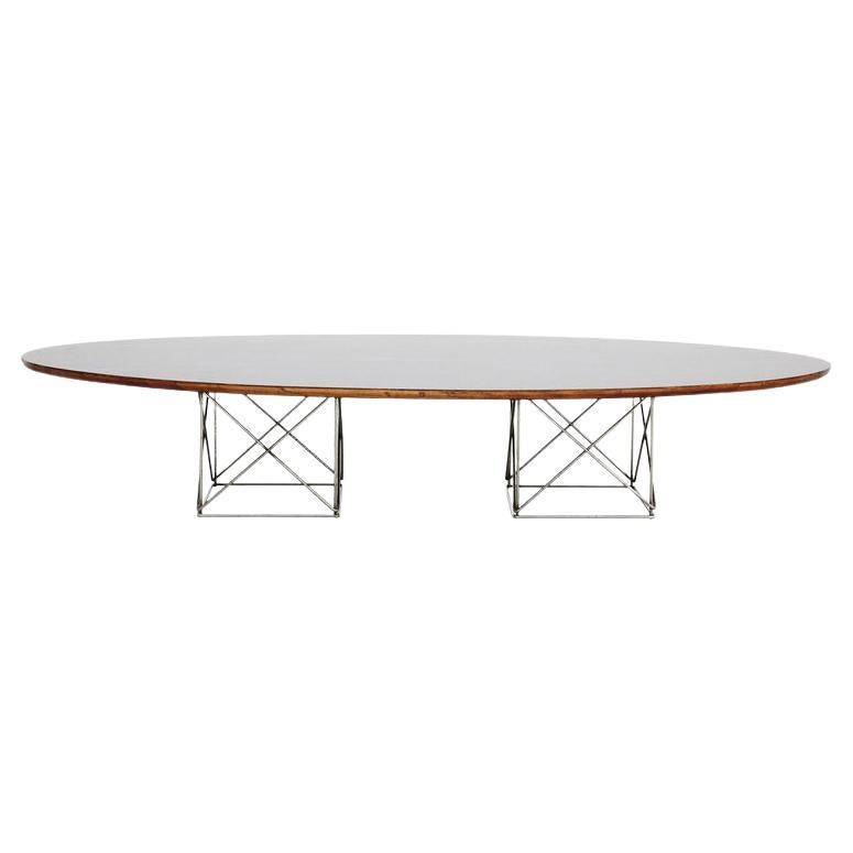 Set of Small Formica Tables Flower For Sale at 1stDibs