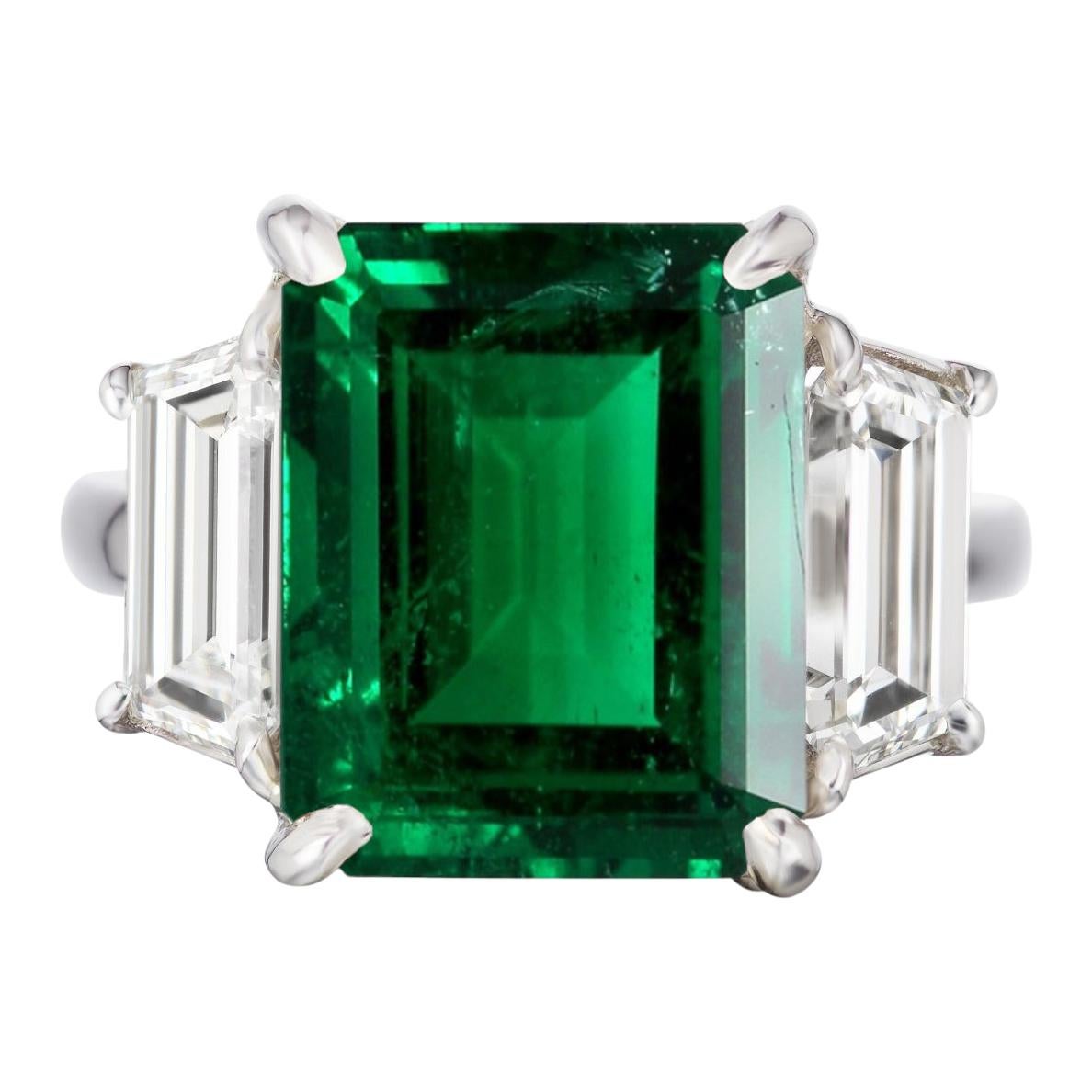 AGL Certified 4.50 Carat Insignificant No Oil Green Emerald Diamond ...