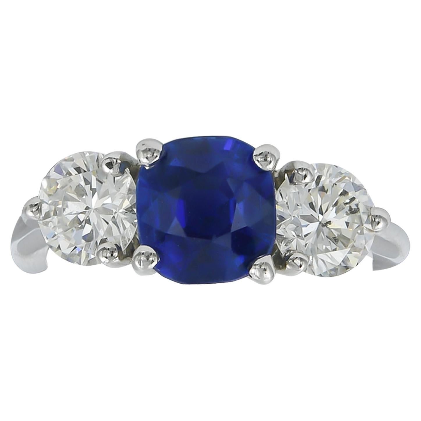 2 Carat Sapphire and Diamond Platinum Ring Estate Fine Jewelry For Sale ...