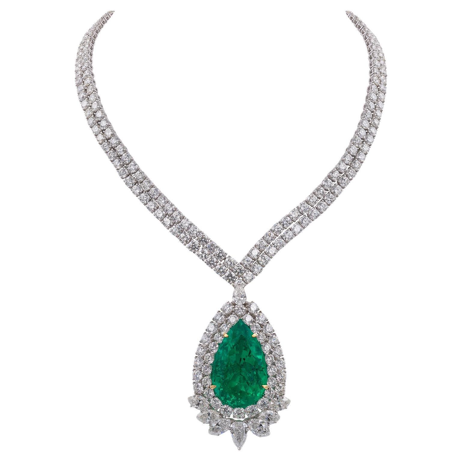 AGL Certified 47.76 Carat Colombian Emerald Diamond Pendant Necklace ...