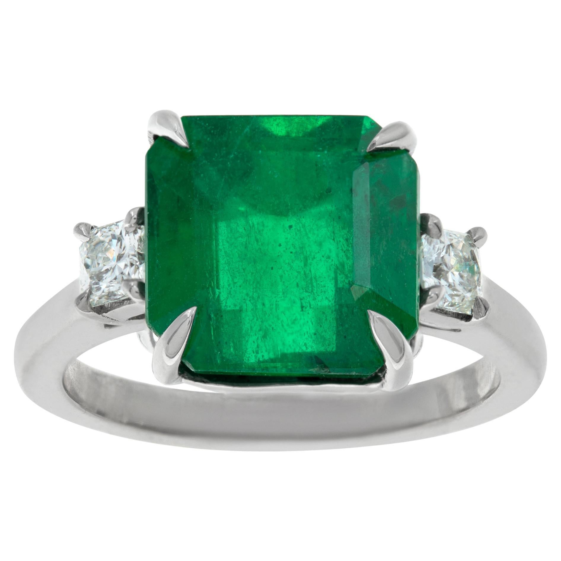 AGL Certified 5.33 carats Natural Beryl Emerald cut emerald ring For ...