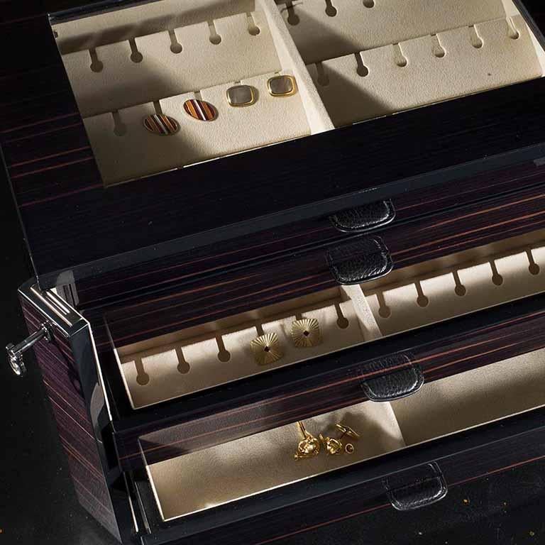 Agresti Black Polished Wood w/ Extendable Box for 54 Cufflinks For Sale ...
