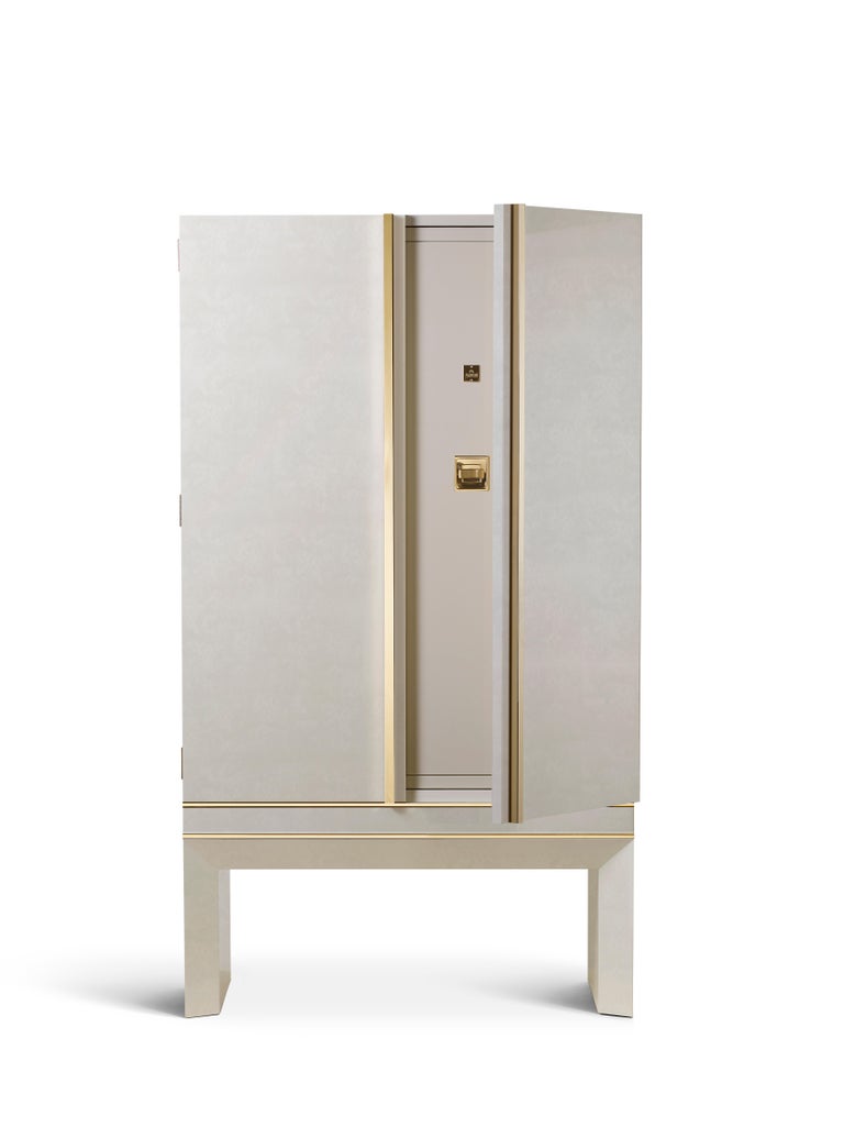 Agresti "Lei Lui Noce" Contemporary Armored Walnut Jewelry and Watch ...