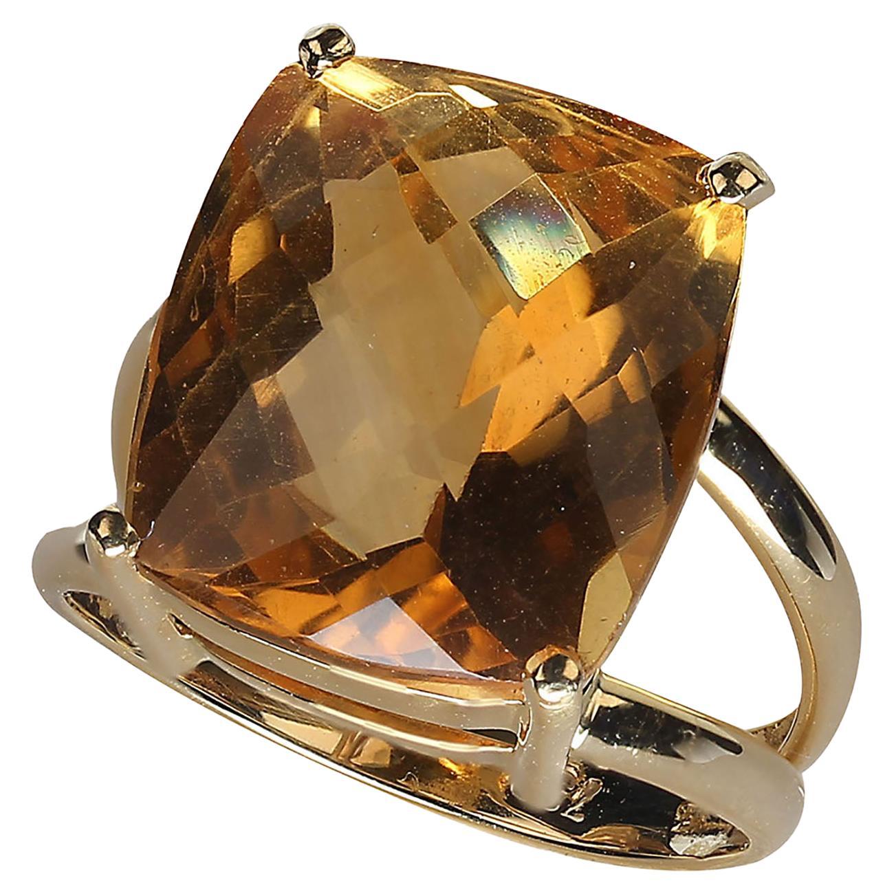 Magnificent English Regency Citrine Ring in Chased Gold For Sale at 1stDibs