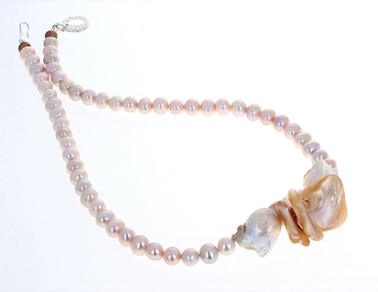 AJD Glowing Pinky Cultured Pearls and Goldy Pearl Shells Necklace For ...