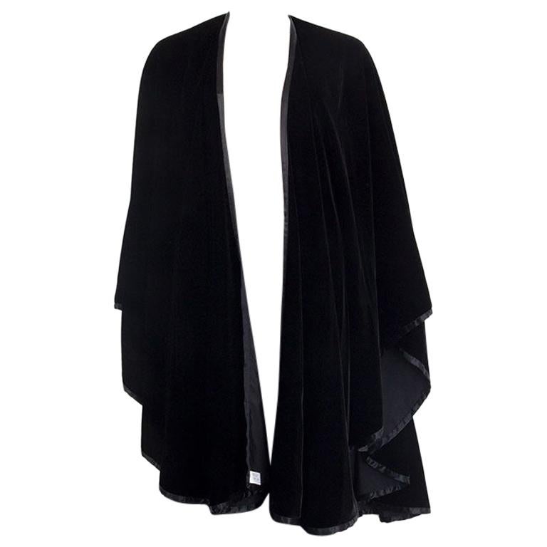 AKRIS black velvet Cape Coat Jacket One Size at 1stDibs | akris cape