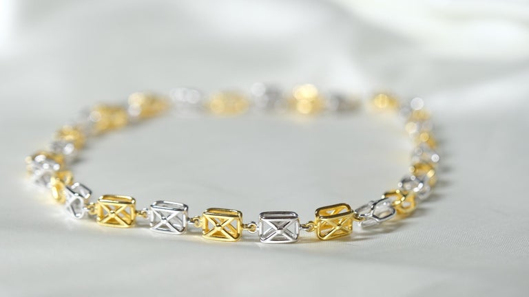 Alabaster Necklace, 18k White / Yellow Gold For Sale at 1stDibs