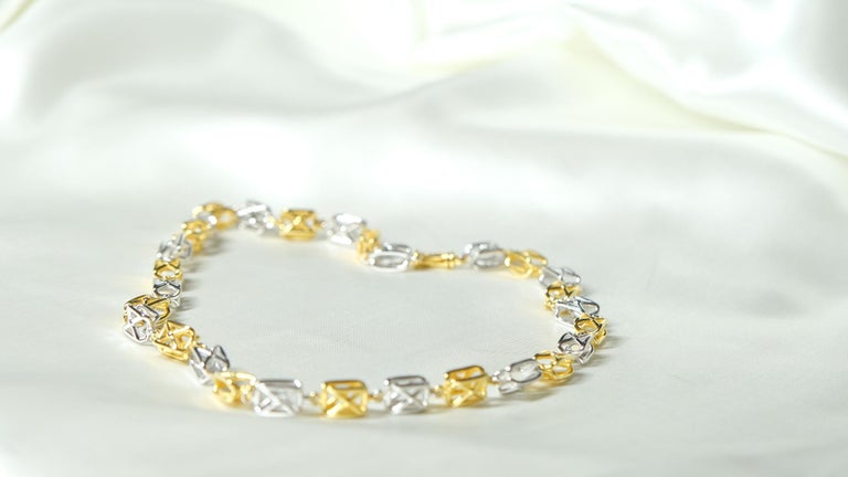 Alabaster Necklace, 18k White / Yellow Gold For Sale at 1stDibs