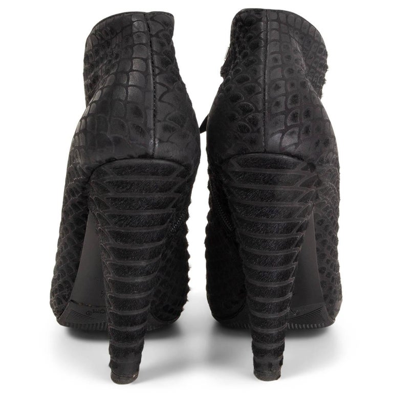 ALAIA black LASER CUT CALF HAIR SNAKE PRINT Ankle Boots Shoes 38.5 For ...