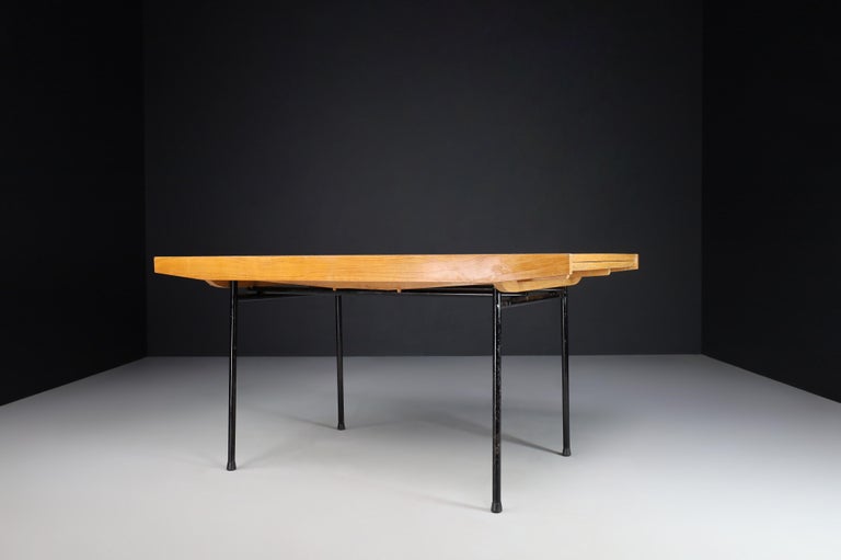 Alain Richard Dining table "324", France 1953 For Sale at 1stDibs