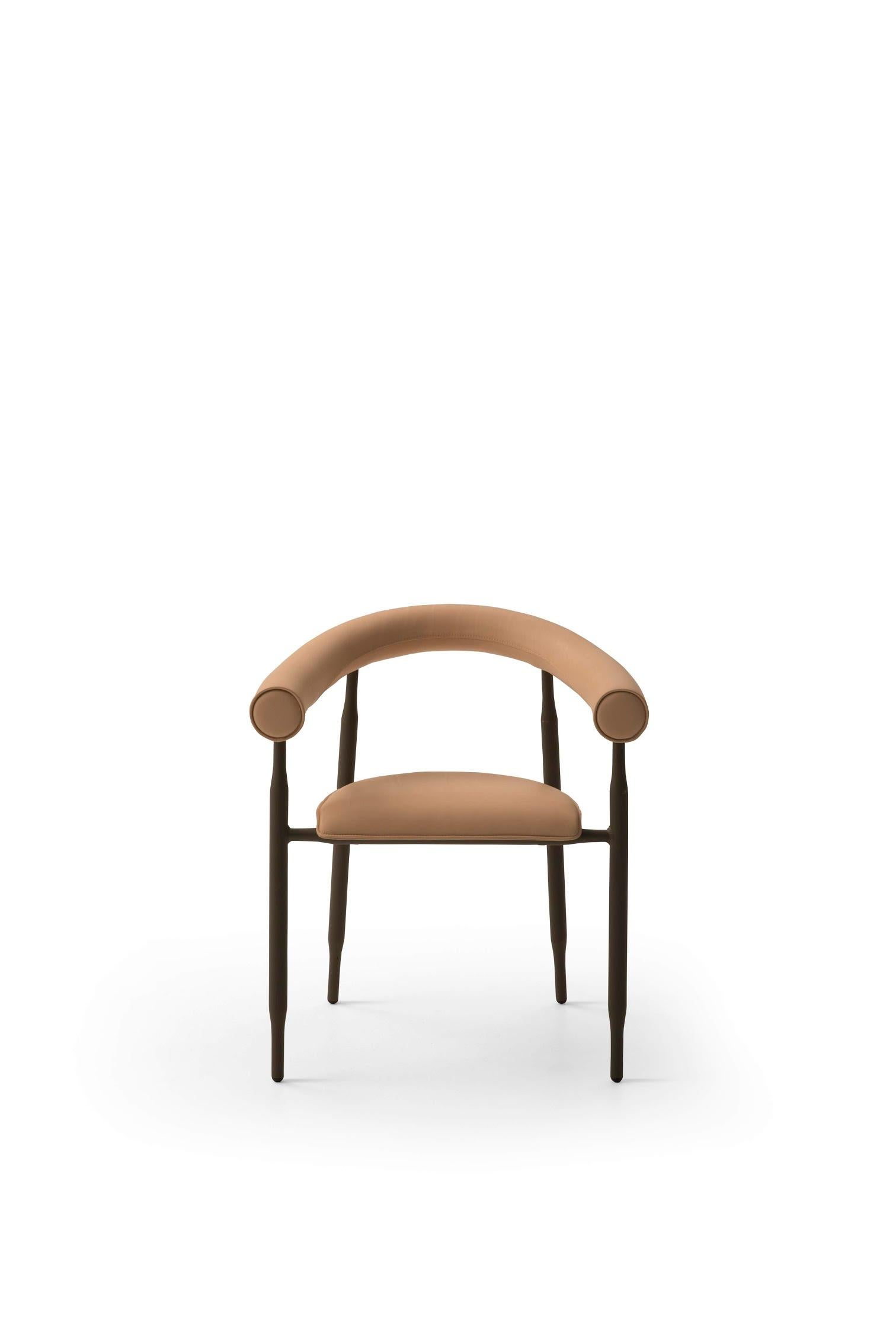 Albeisa Chair in Coffee Leather with Curved Seat and Backrest by ...