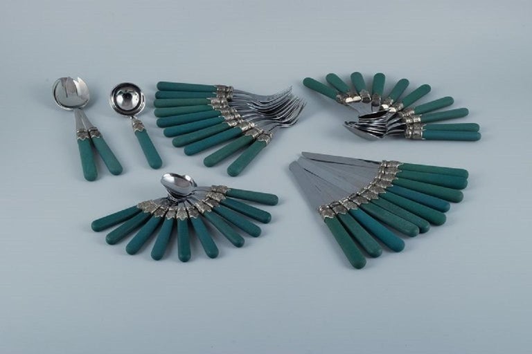 Albert, Italy. Dinner cutlery consisting of 43 pieces. For Sale at 1stDibs