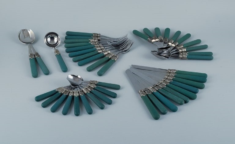 Albert, Italy. Dinner cutlery consisting of 43 pieces. For Sale at 1stDibs