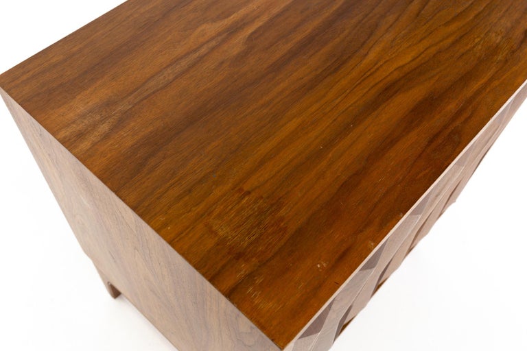 Albert Parvin for American of Martinsville Style Mid Century Diamond ...