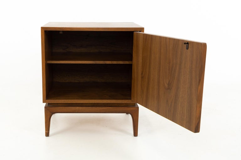 Albert Parvin for American of Martinsville Style Mid Century Diamond ...